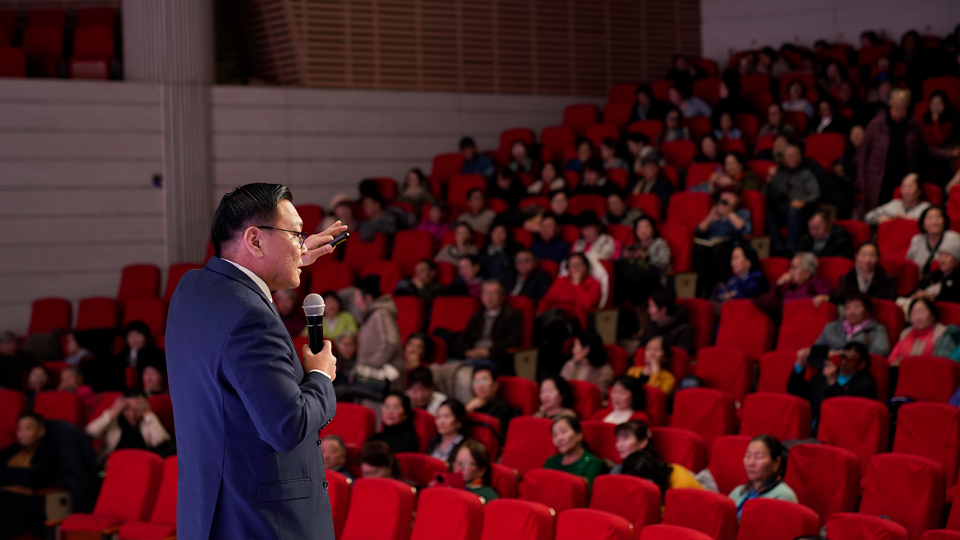 Монгол Ардын Намын Хяналтын ерөнхий хорооны дарга УИХ ын гишүүн Ёс зүй дэгийн байнгын хорооны